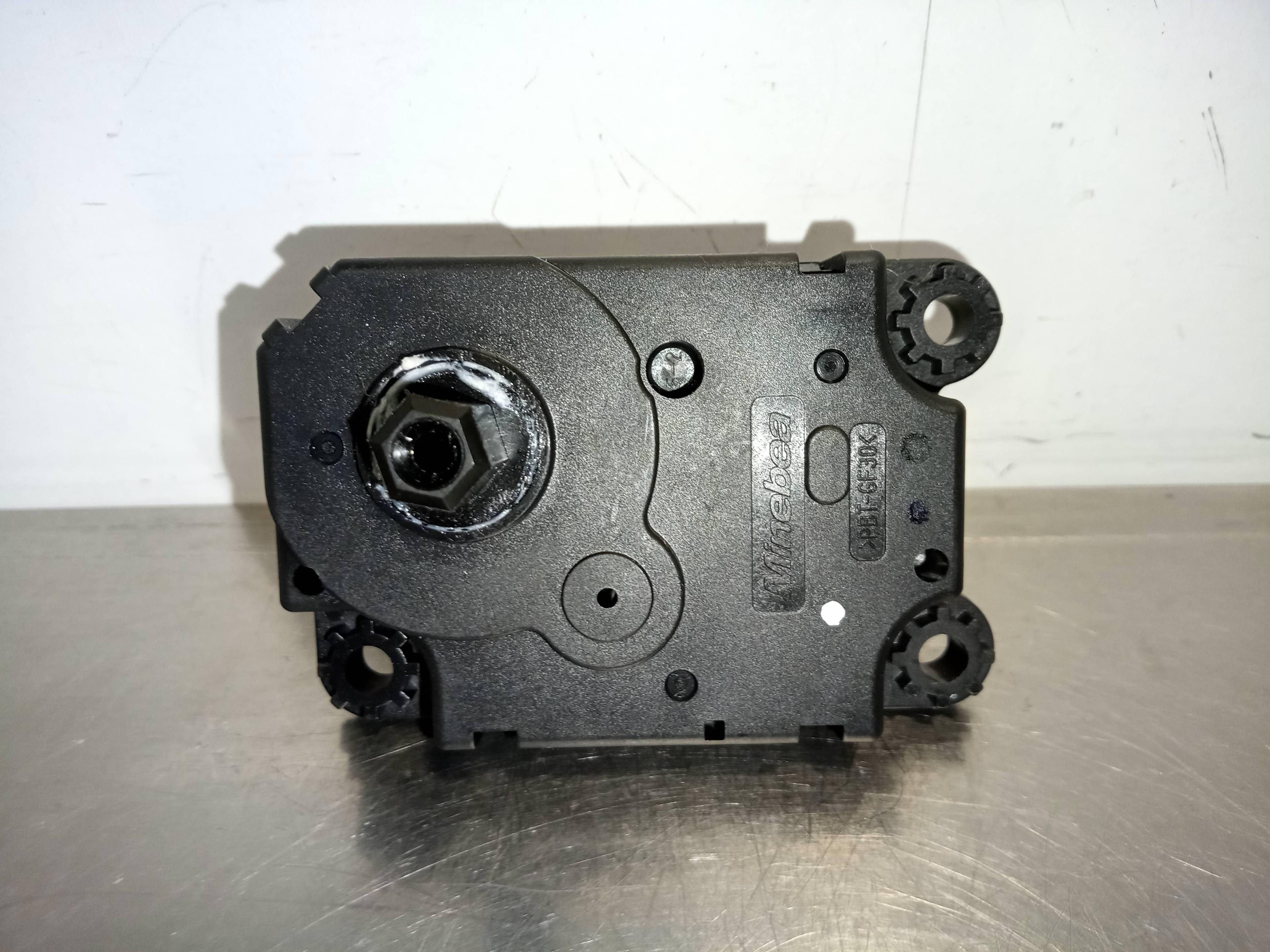 277T14BU1A - HAD36013A AIR CONDITIONING HATCHES OPENING MOTOR / 600256 ...