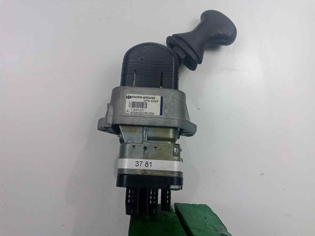 A0044303781 - DPM65MP LEVIER DE FREIN A MAIN / 628329 POUR MERCEDES ...