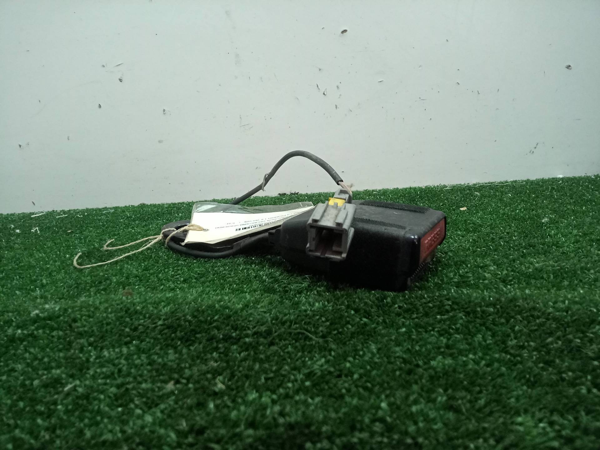 100511 BOUCLE DE CEINTURE DE SECURITE AVANT GAUCHE / 578300 POUR ...